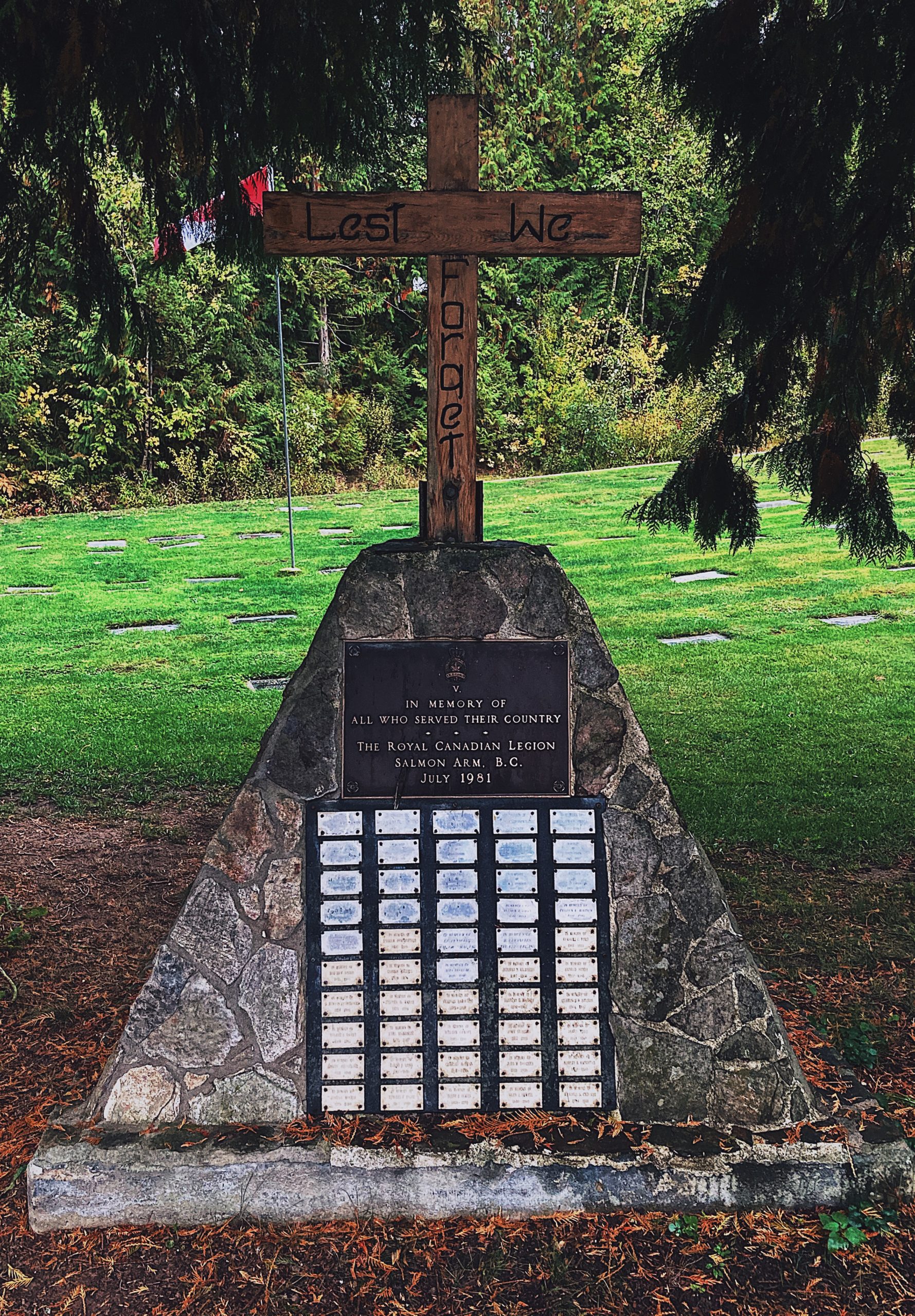 Cemetery Journeys: Enjoying Early Autumn at Mt. Ida Cemetery in Salmon ...